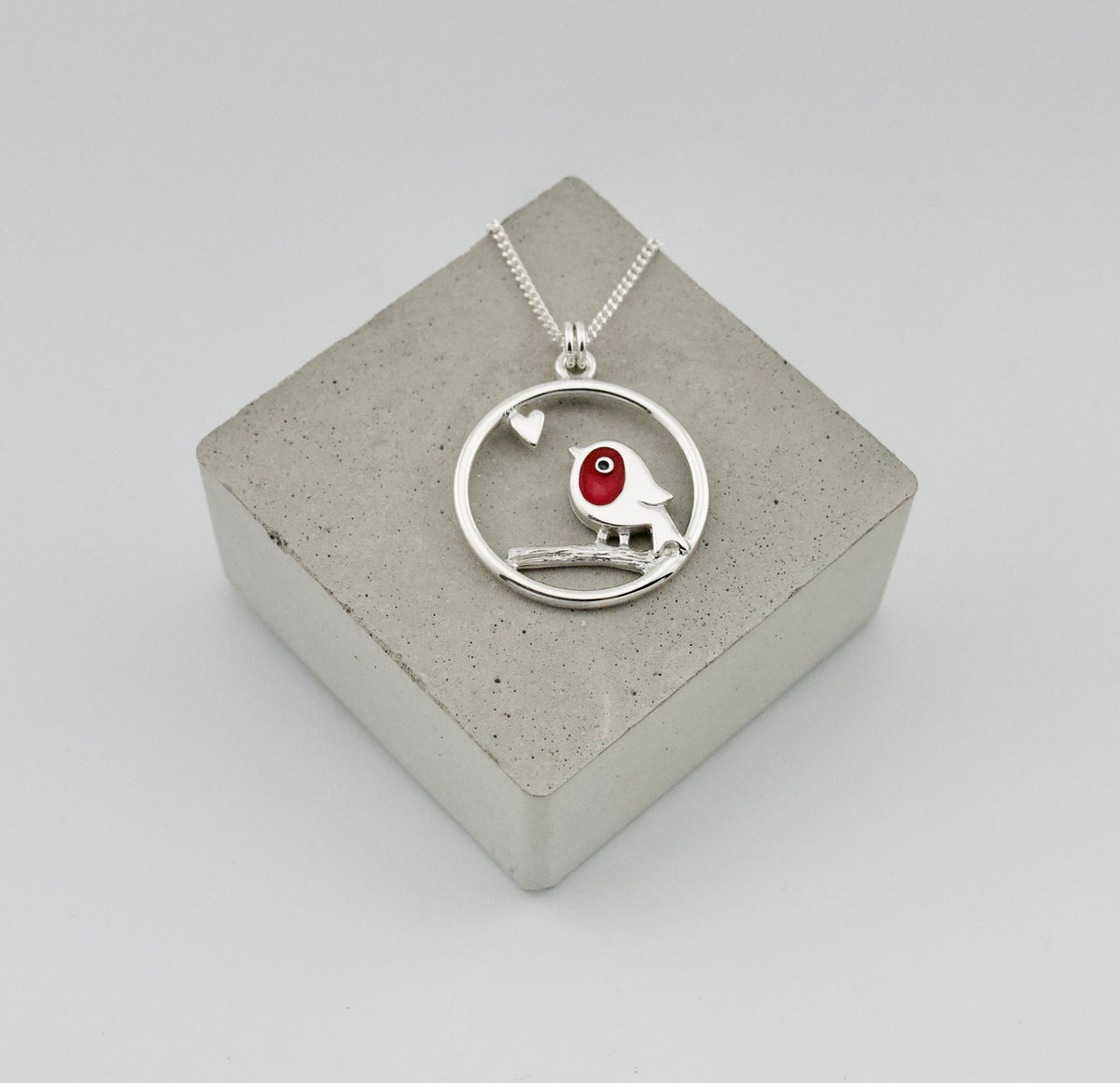 Peedie Robin Loop Pendant – Celina Rupp Jewellery